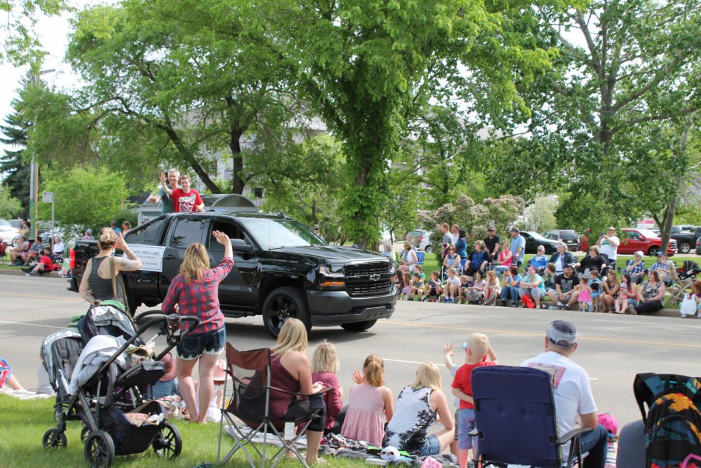Leduc Celebrates Black Gold Days with Annual Parade - Hon. Mike Lake ...